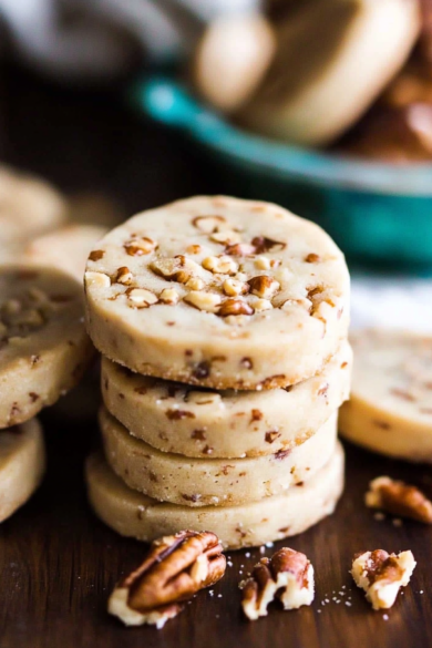 Toffee Pecan Shortbread Cookies